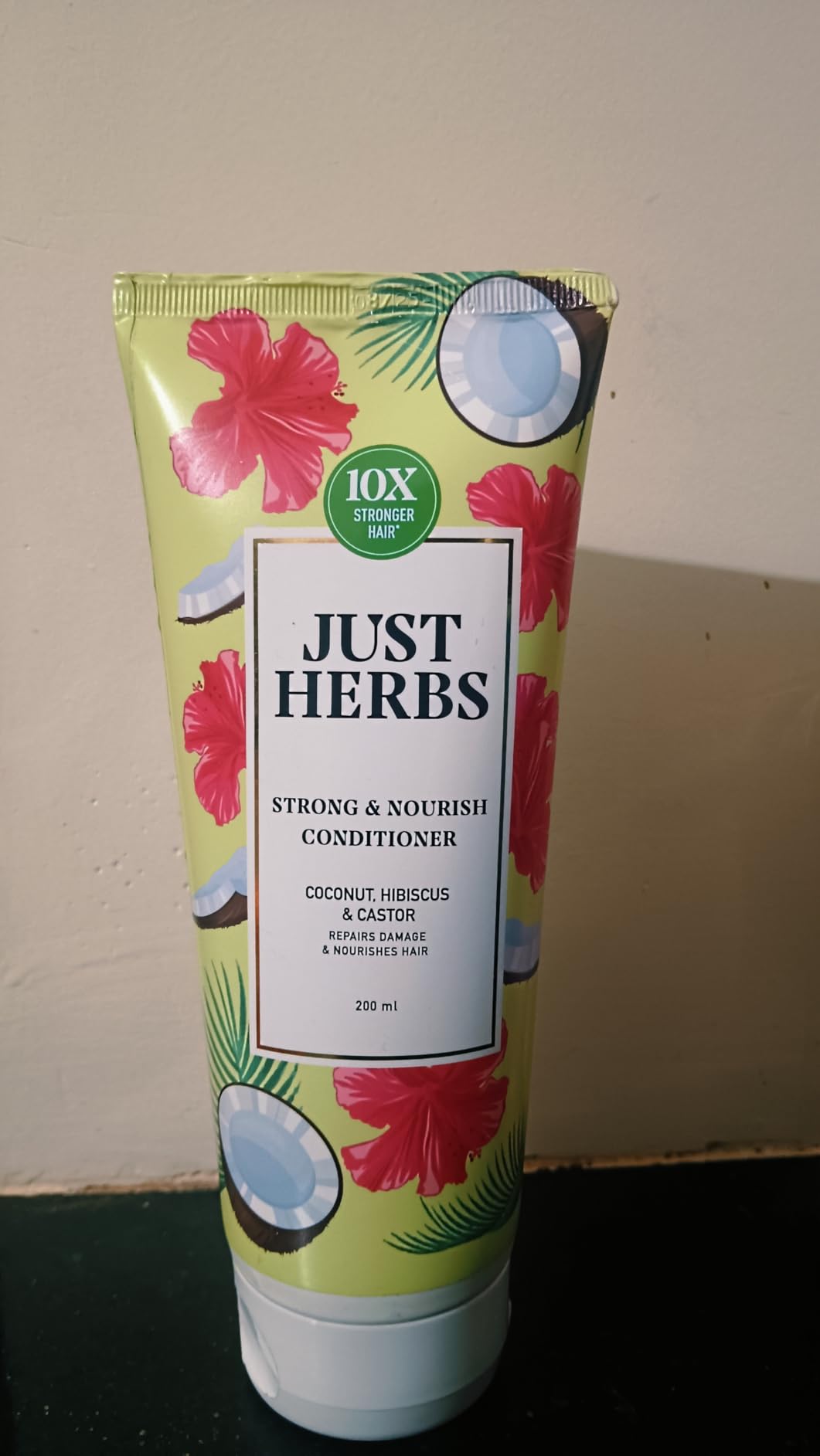 Just Herbs Strong & Nourish Conditioner | Coconut, Hibiscus, Castor ...