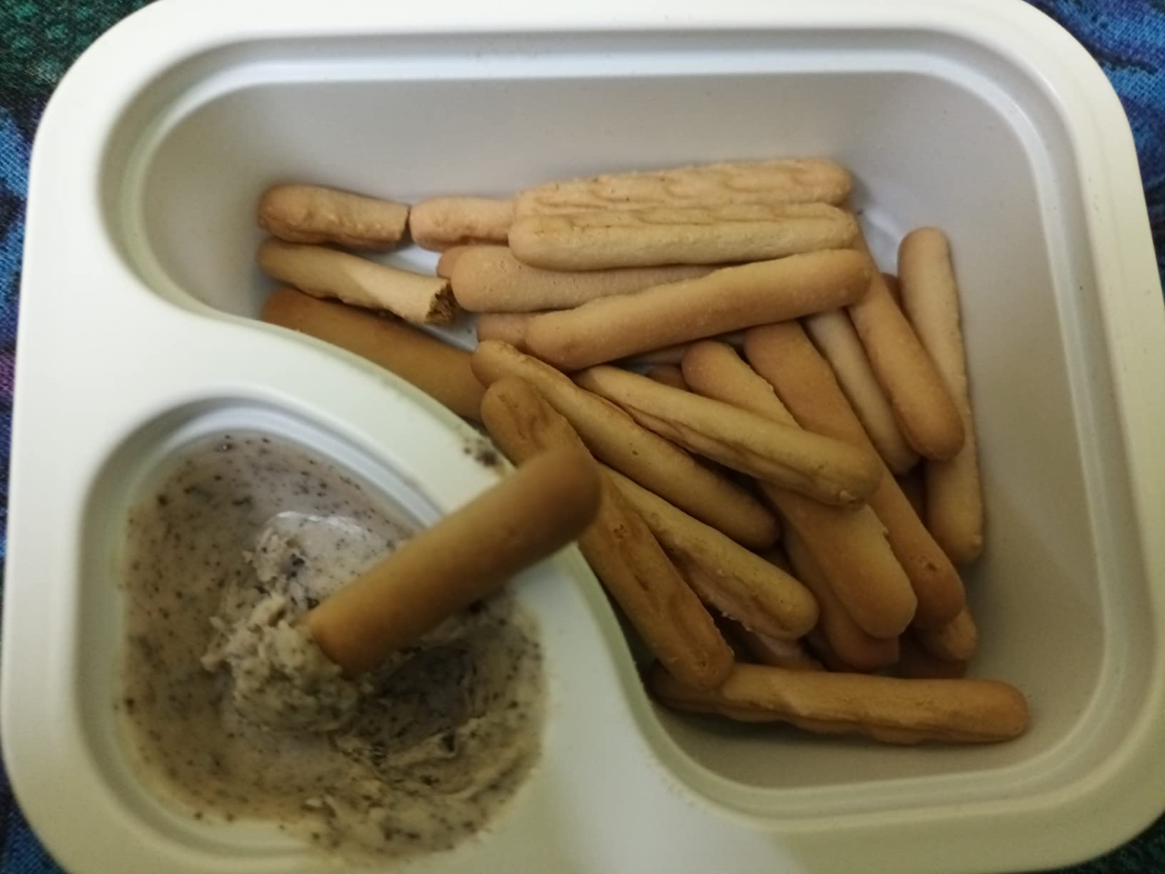 Snackible Dipsters Biscuit Sticks & Dip - Assorted Pack of 4 Flavours ...