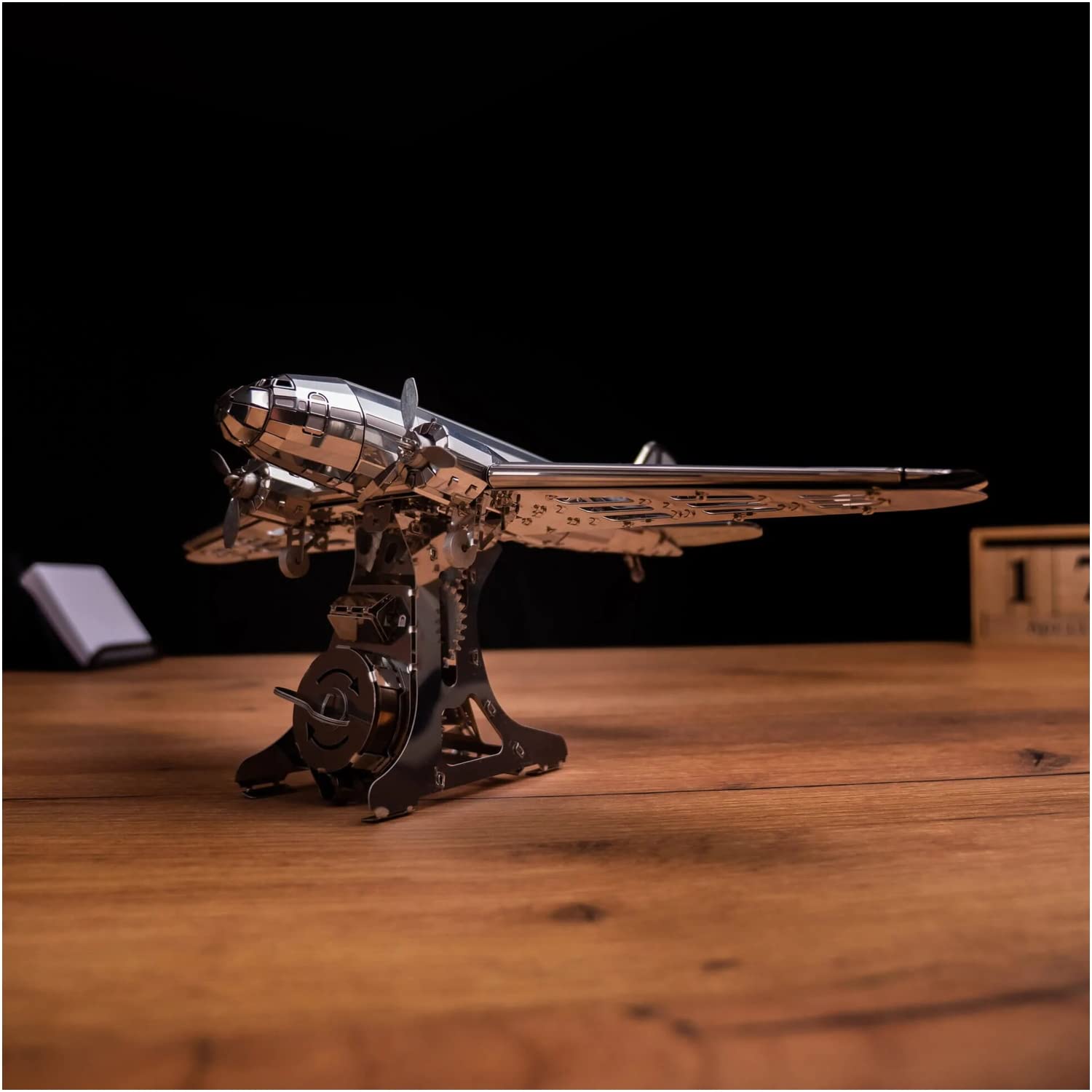 METAL-TIME REMARKABLE DOUGLAS, Douglas DC-3 Model, 3D Metal Airplane ...