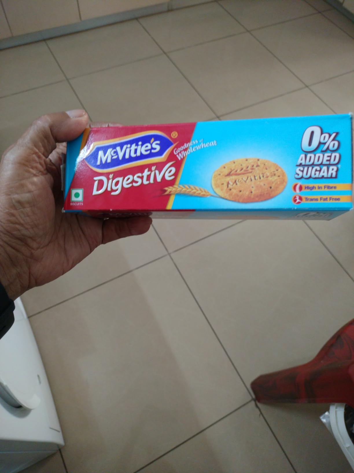 McVities Digestive High Fibre Biscuits with Wholewheat and Zero Added ...