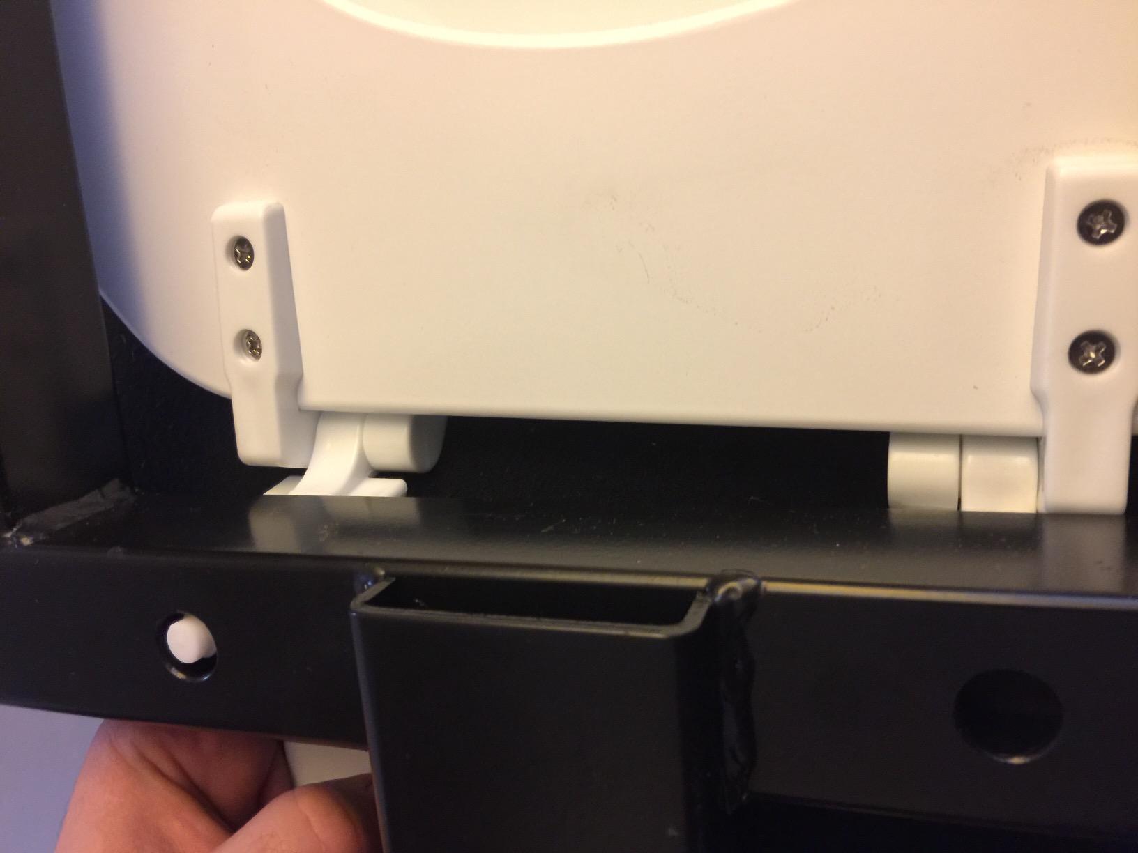 Amazon.com: Bumper Dumper The Original Hitch Mountable Portable Toilet ...