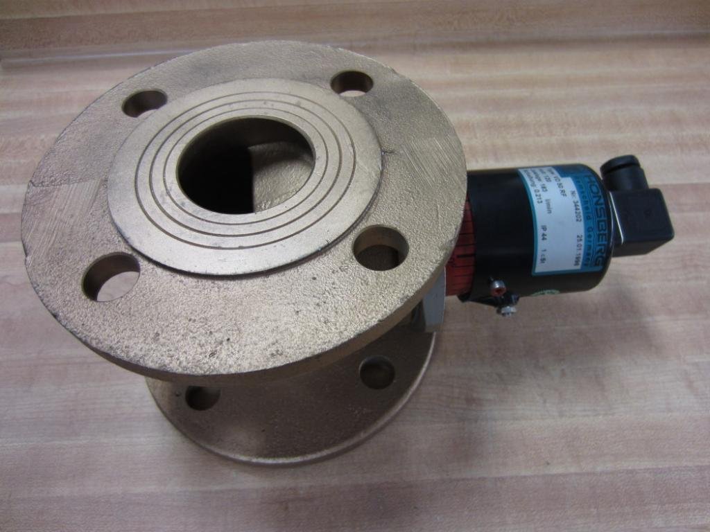 Hosco VD 50 RF Honsberg VD50RF Flow Switch: Amazon.com: Industrial ...