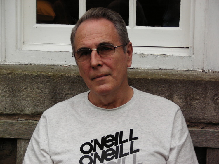 Amazon.co.uk: Andy Strachan: books, biography, latest update