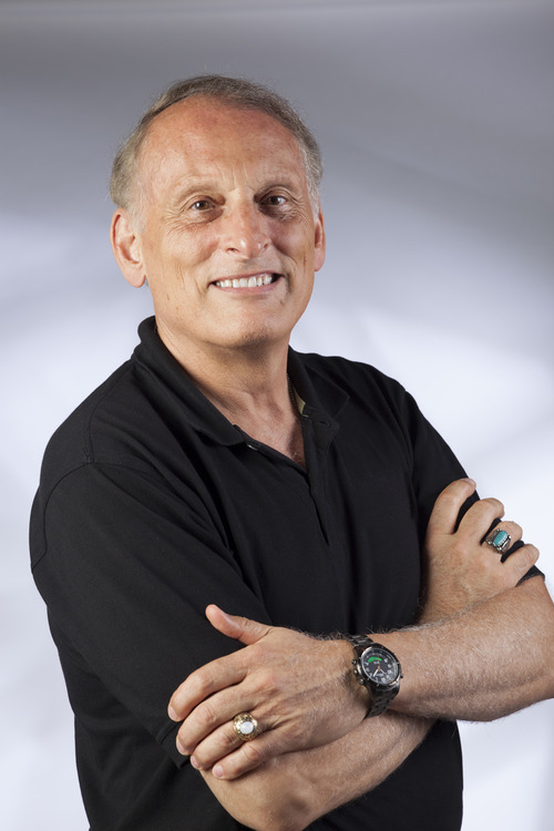 Amazon.com.br: David Leis: books, biography, latest update