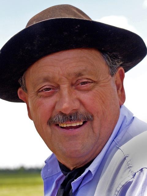 Amazon.com: Dr John Stone: books, biography, latest update