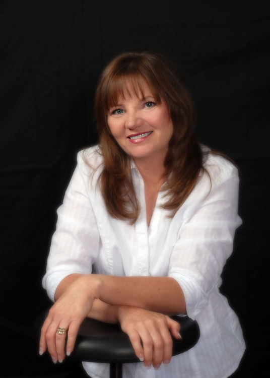 Amazon.com: Cindy Spevere: books, biography, latest update