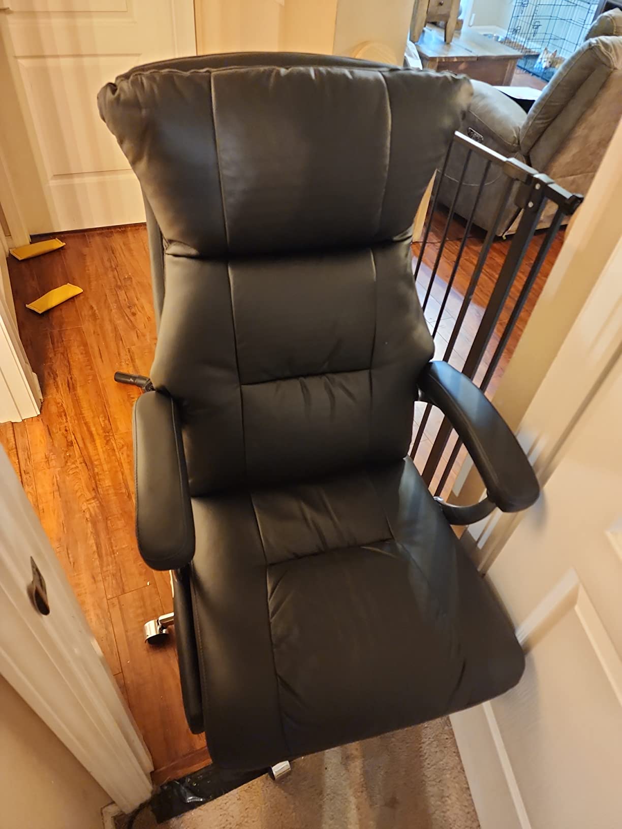 $58/mo - Finance LEAGOO Automatic Executive Office Chair High-Back ...