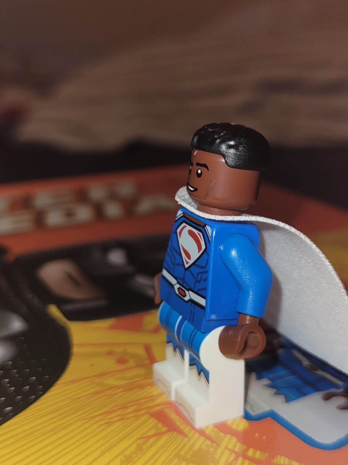 LEGO DC Character Encyclopedia New Edition: With exclusive LEGO ...