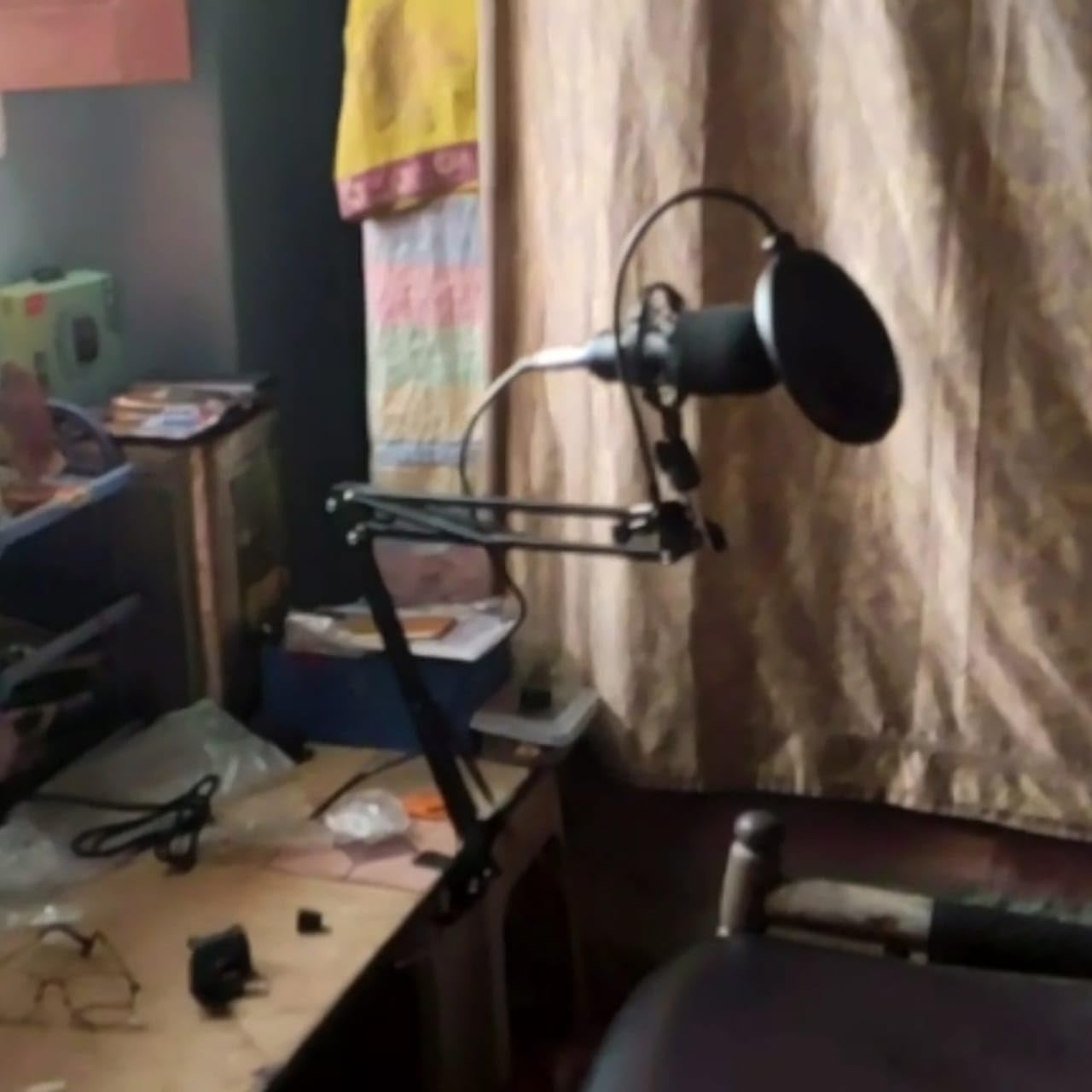 DEVICE OF URBAN INFOTECH BM800 Condenser Microphone with Adjustable ...