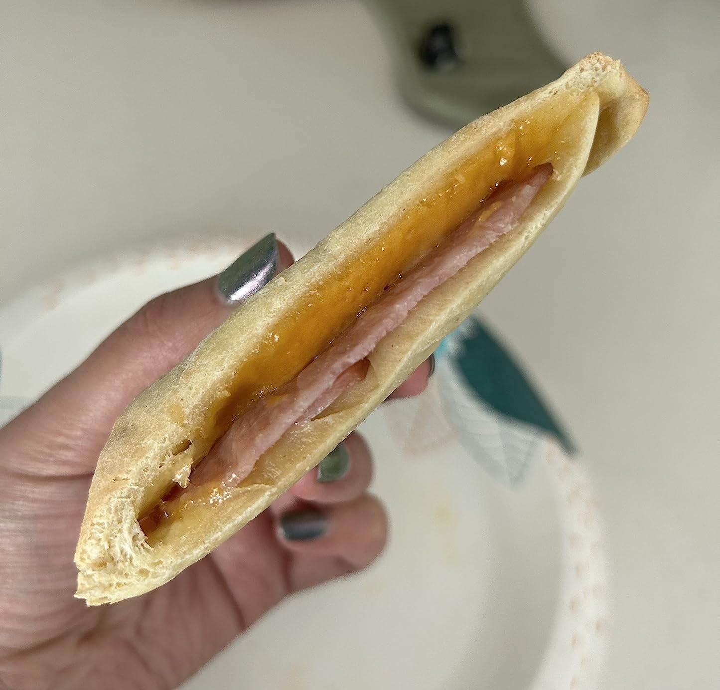 Amazon.com: Hot Pockets DELIWICH Cheddar Ham Frozen Deli Sandwiches ...