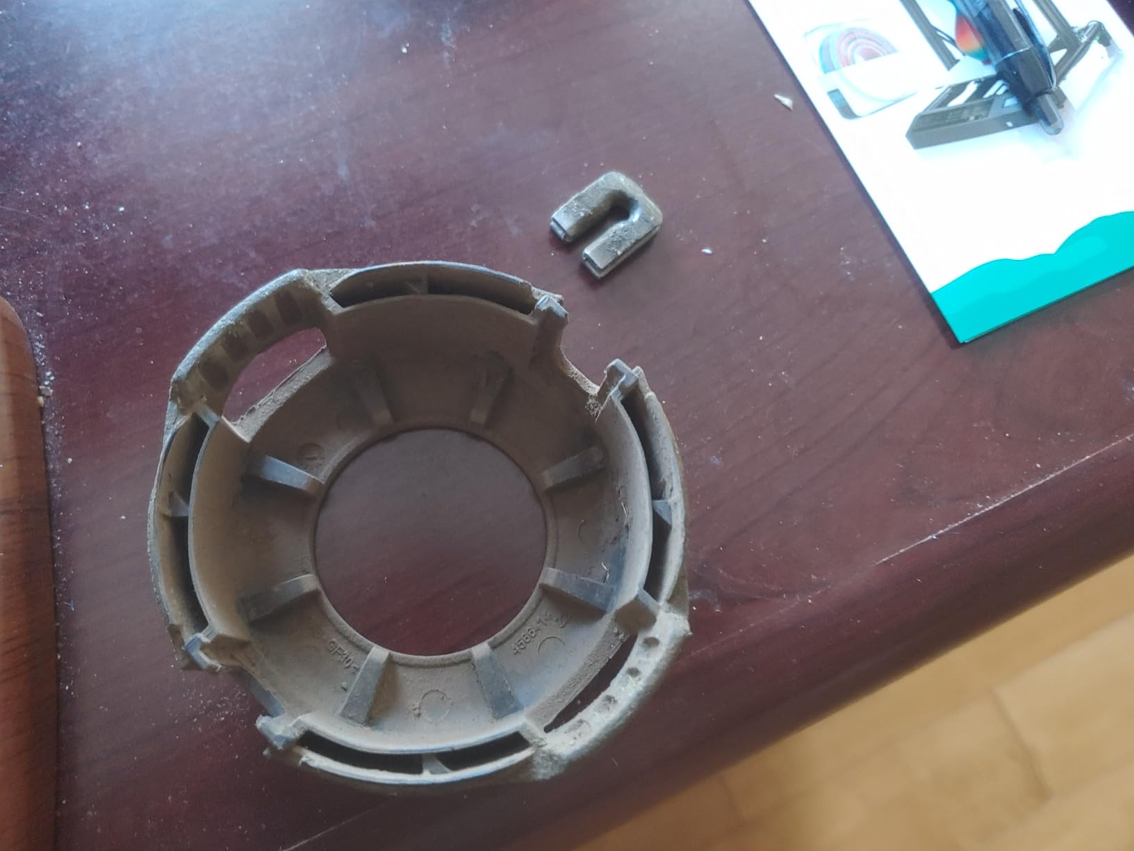 Amazon.com: Makita 198892-0 Bump & Feed Trimmer Head, M10 X 1.25 LH ...