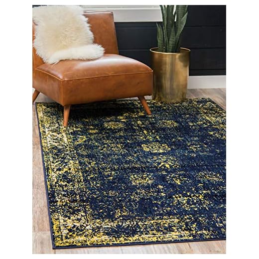 Style a Yellow Rug in Your Bedroom for a Cozy Look
