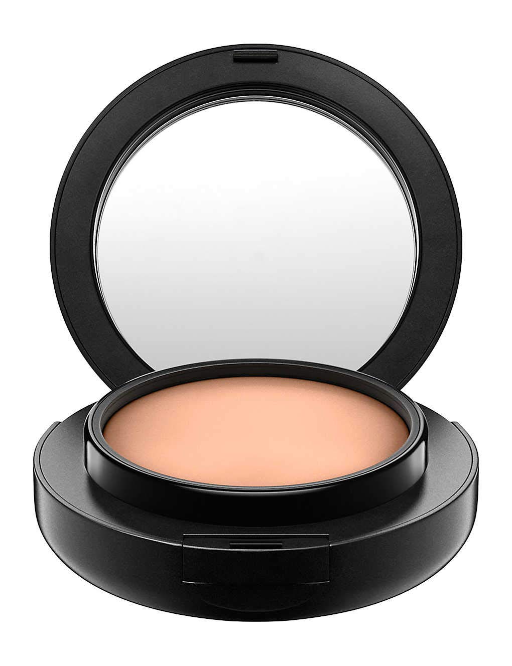 Amazon.com : MAC Studio Tech NW25 : Beauty & Personal Care