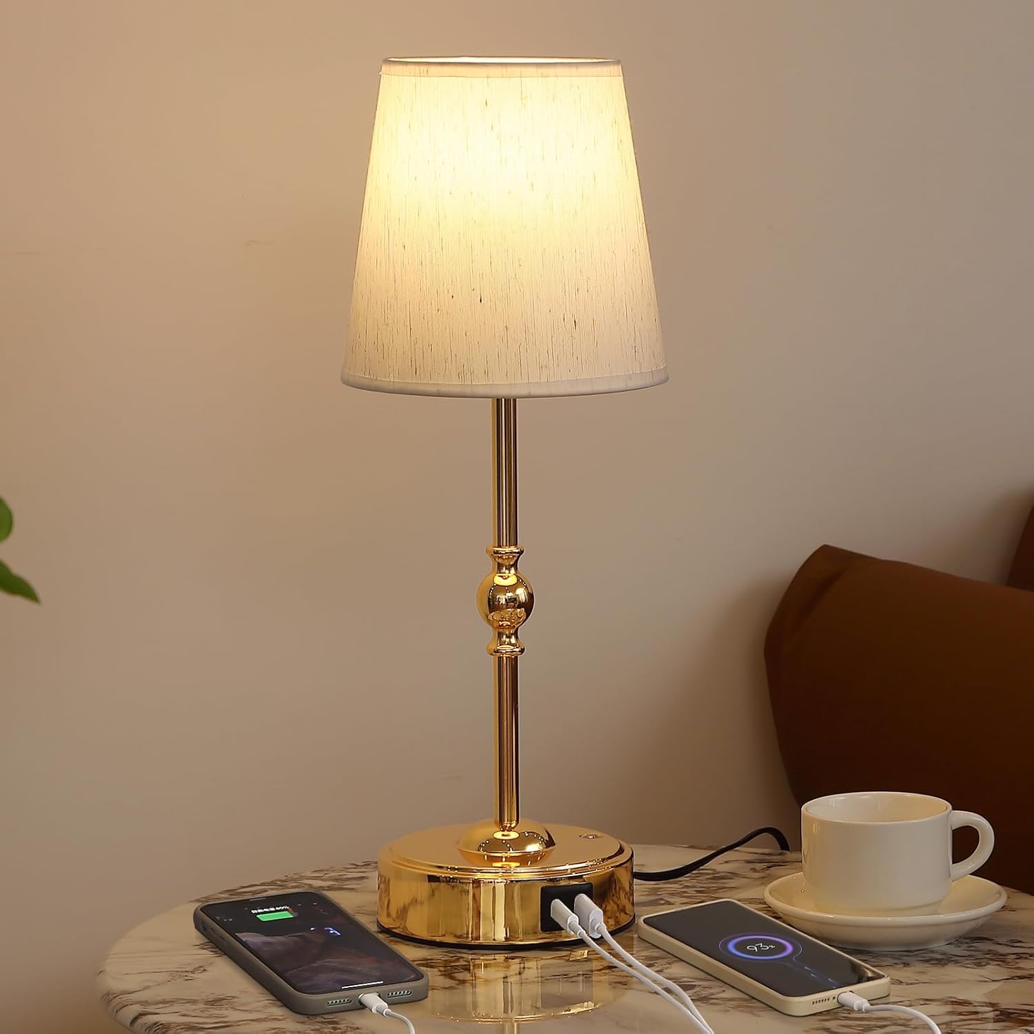 MEIXISUE Bedside Table Lamp for Bedroom with 2 USB Charging Ports ...