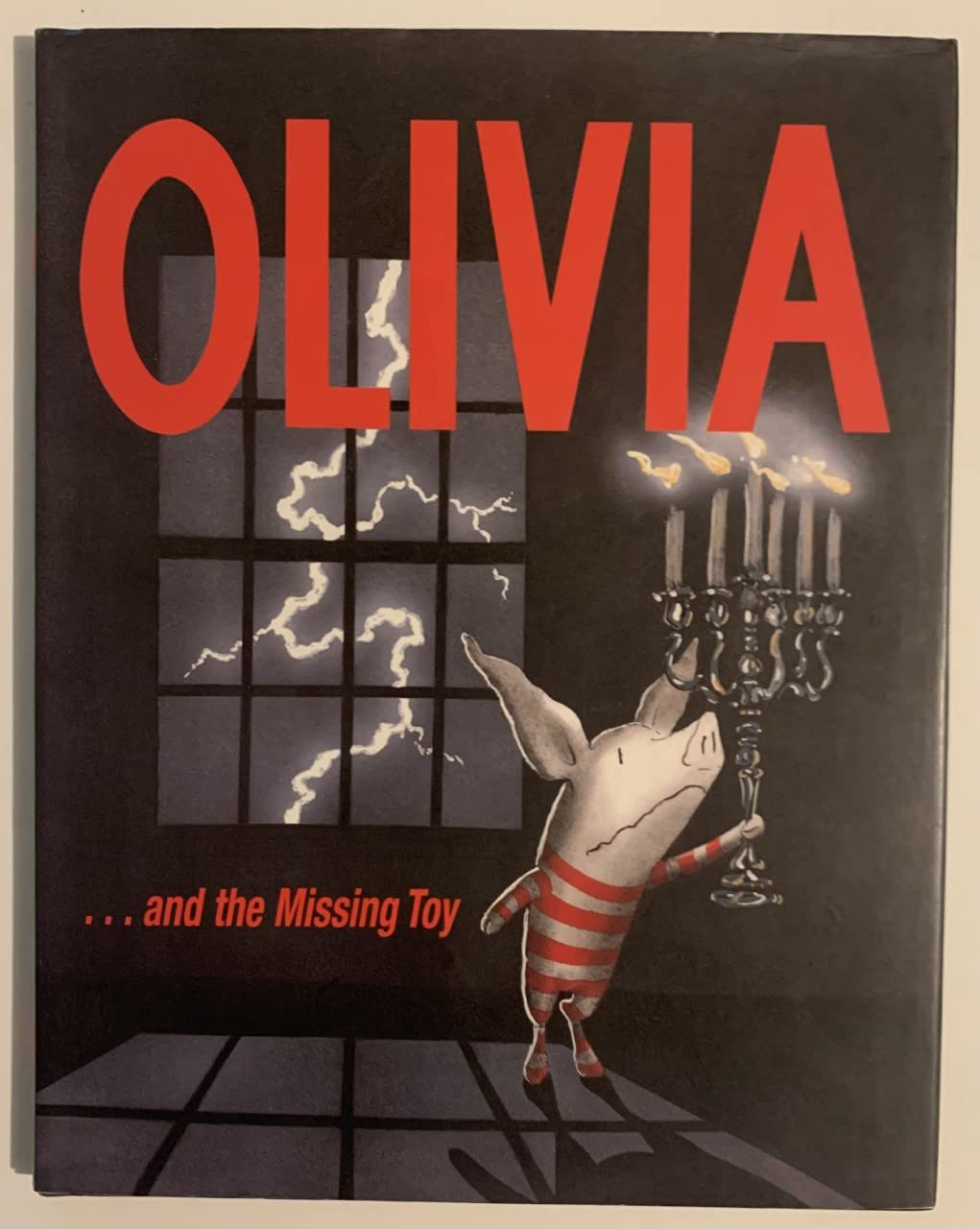 Olivia...and The Missing Toy Library binding, 2003: Ian Falconer ...