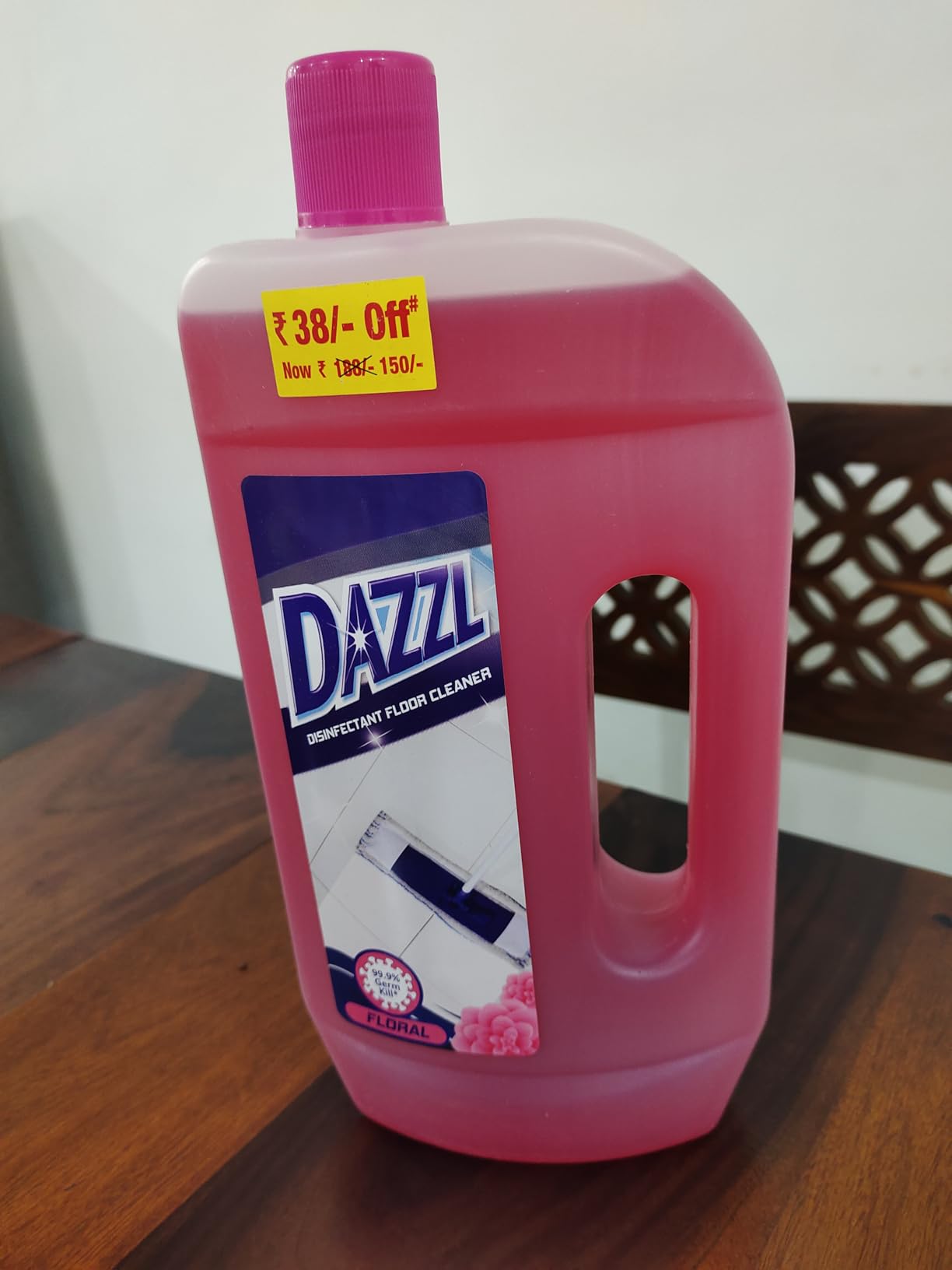 DABUR Dazzl Disinfectant Surface & Floor Cleaner Liquid- 975ml |Long ...