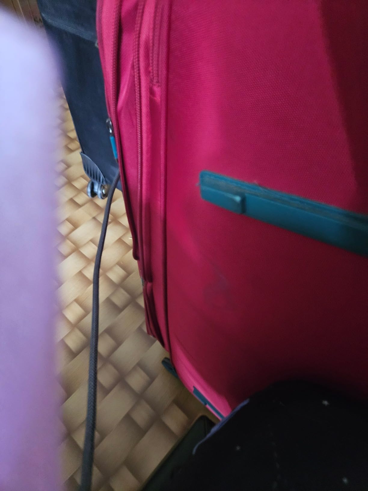 Karachi Bakery Chocolate Chip Indulgence, Num | Yum Cake | Choco Chip ...