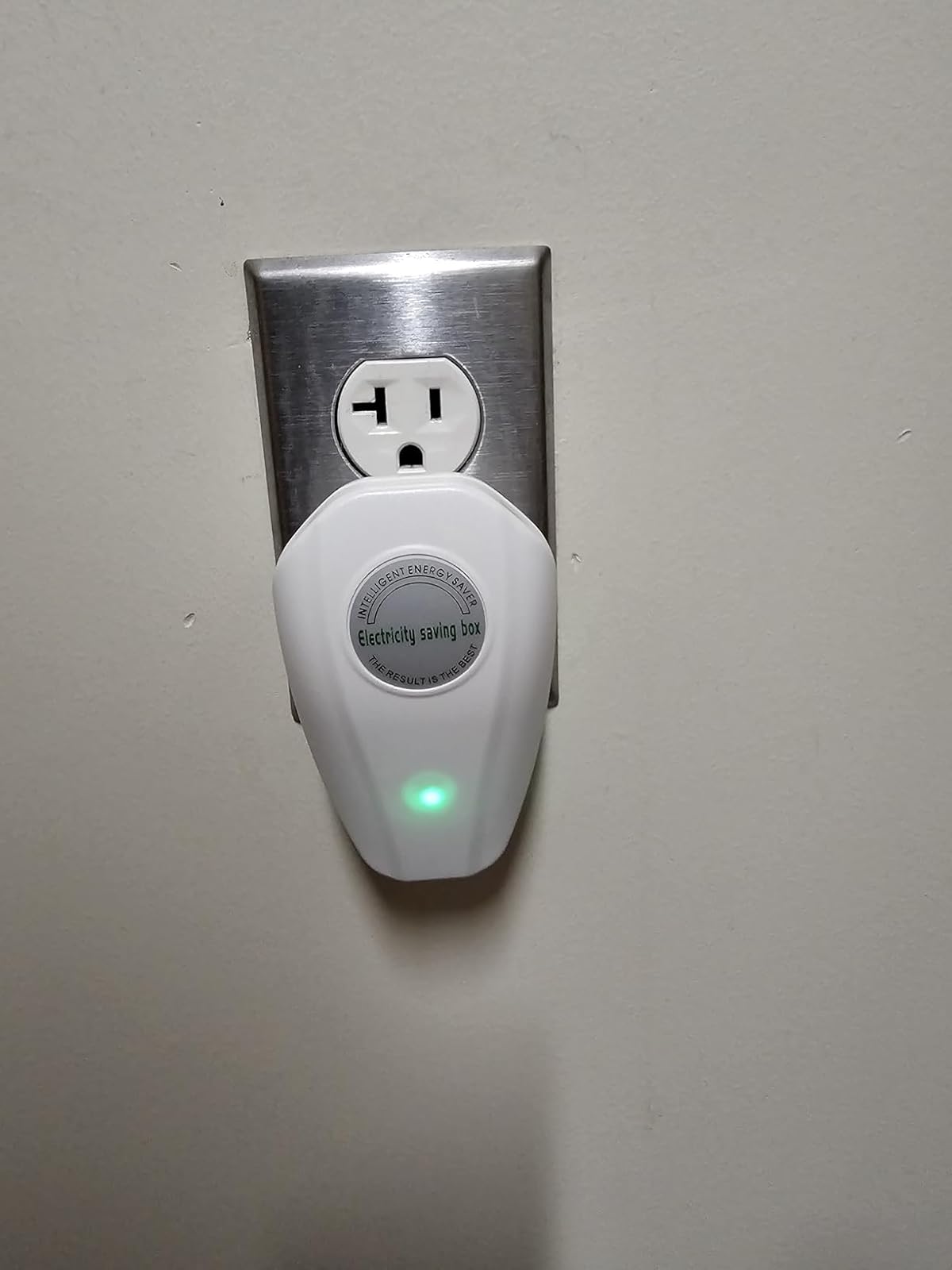 Effective and Easy-to-Use Electricity Saving Device