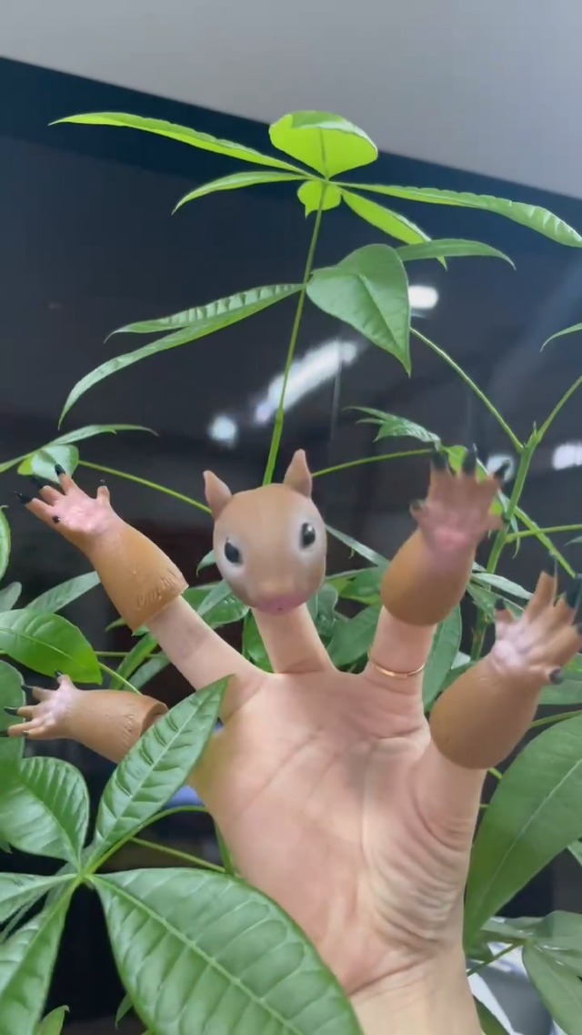 Snapklik.com : RONIAVL Animal Squirrel Finger Puppet Funny Toys