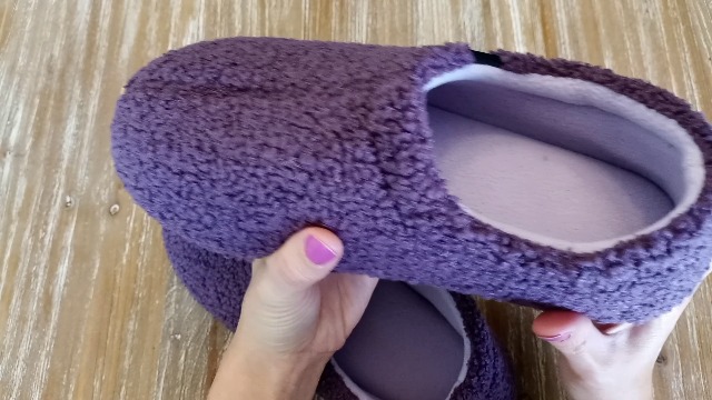 Watch Take a look at these RockDove slippers. on Amazon Live