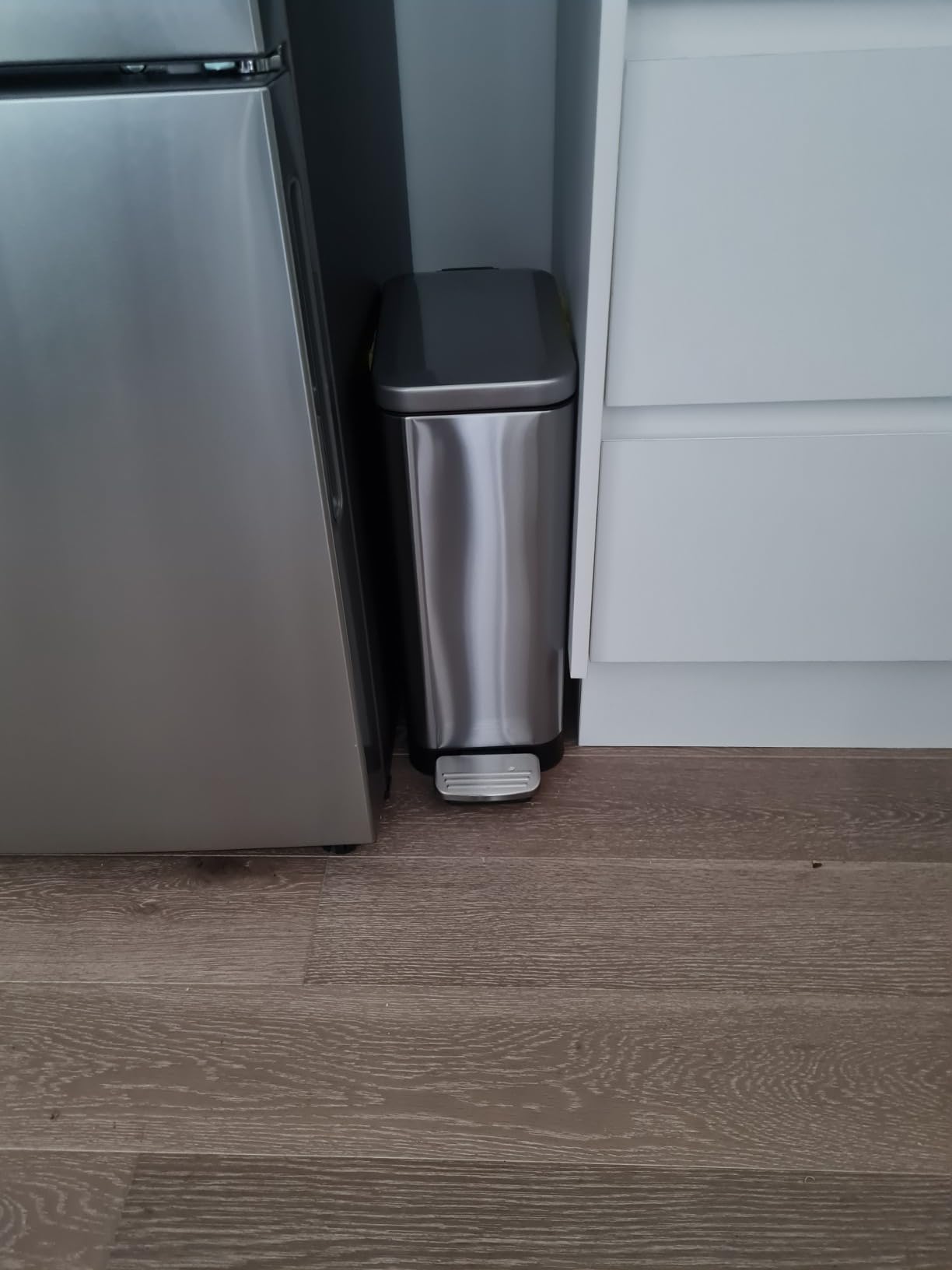 Slim Trash Bin with Lid Soft Close, 15 Liter Kitchen Stainless Steel ...