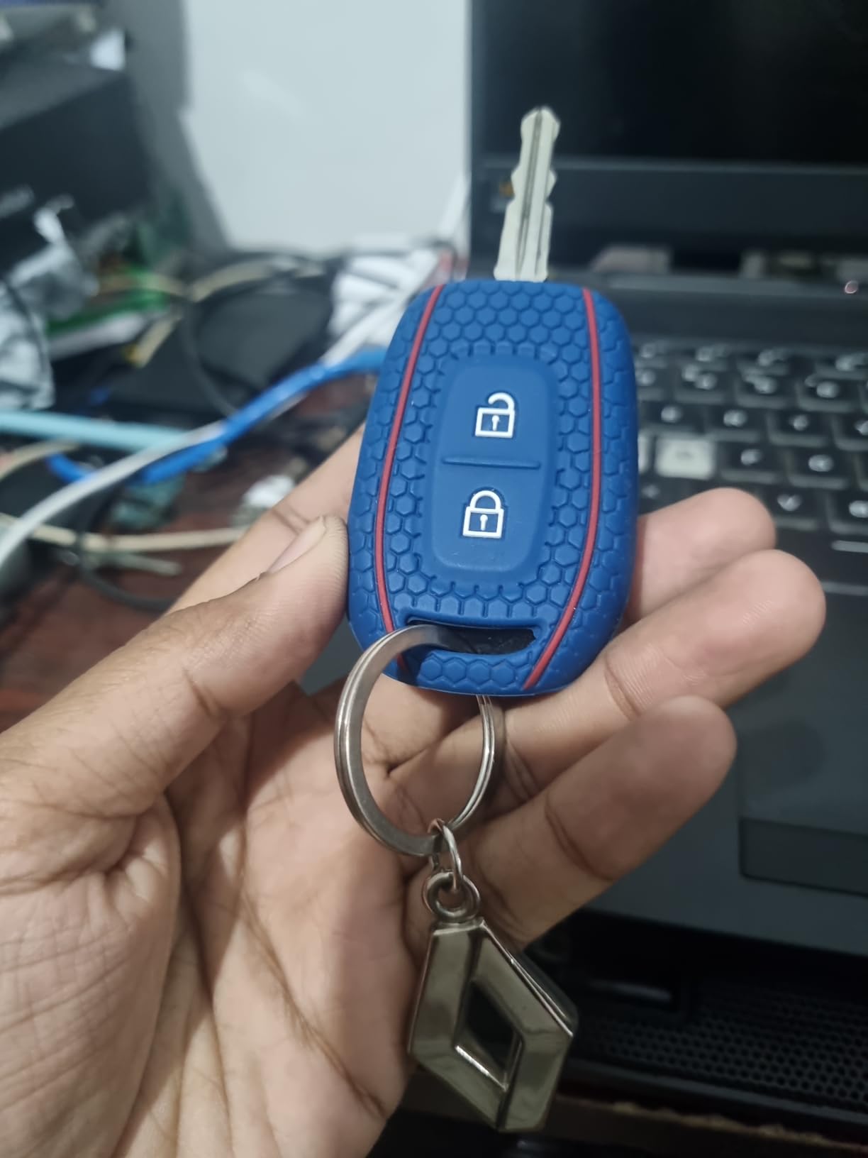 Keycare® Silicone Key Cover for Renault Triber 2 Button Remote Key ...