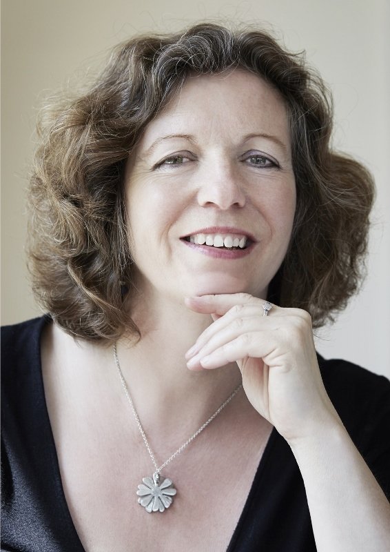 Amazon.co.uk: Victoria Field: books, biography, latest update