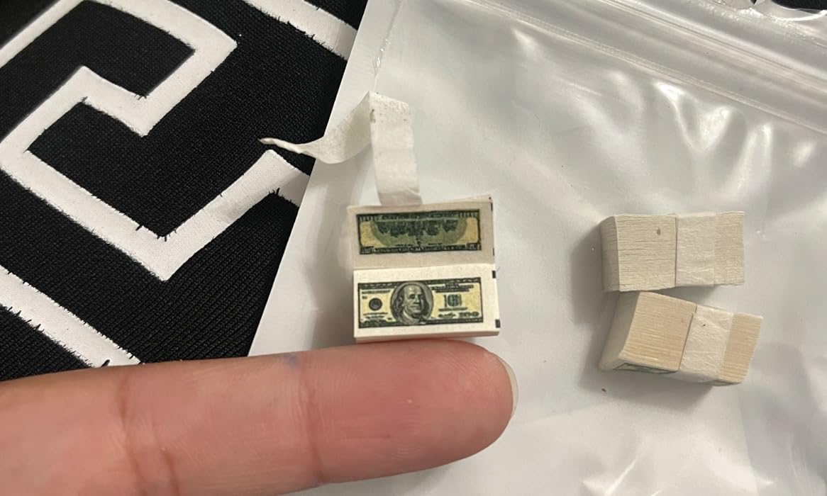 Amazon.com: 300Pcs Miniature Dollars Fake Money Prop Double Sided ...