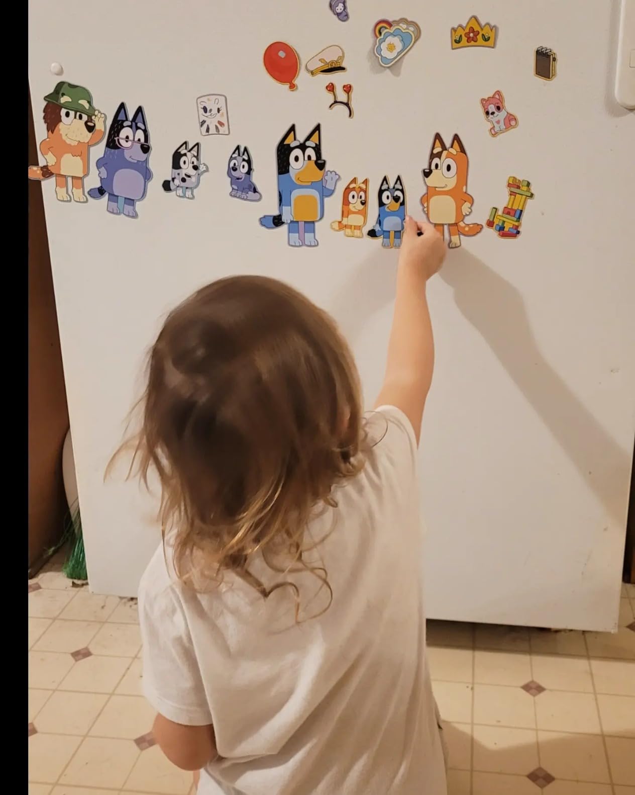 $3/mo - Finance Bluey Magnetic 18 Piece Wooden Dolls House Playset ...