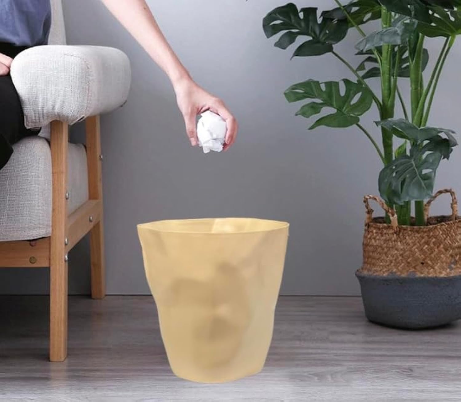 Trash Cans Plastic Without Lid Irregular Trash Can Waste Paper ...