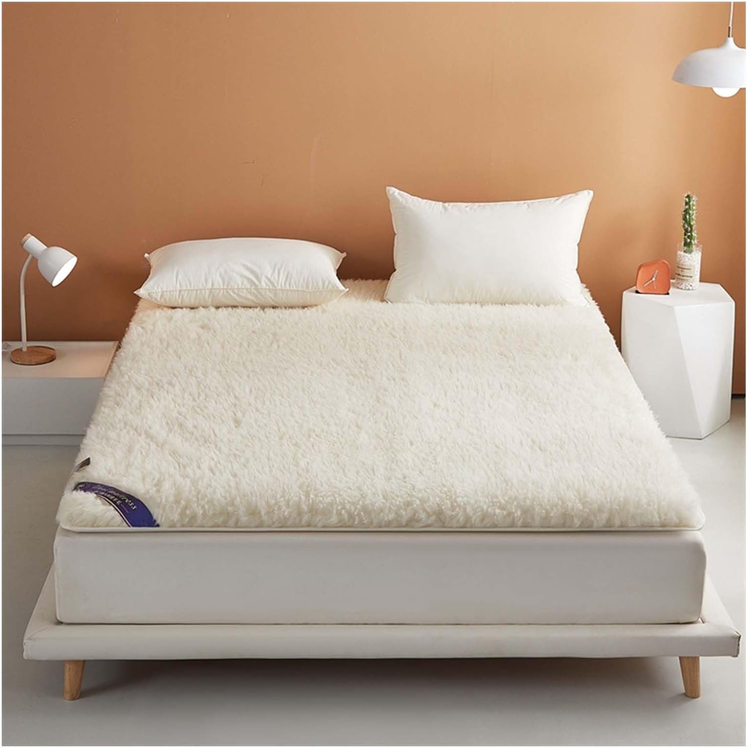 Amazon.com: Wool Fleece Fitted Mattress Cover Pad with Straps ...