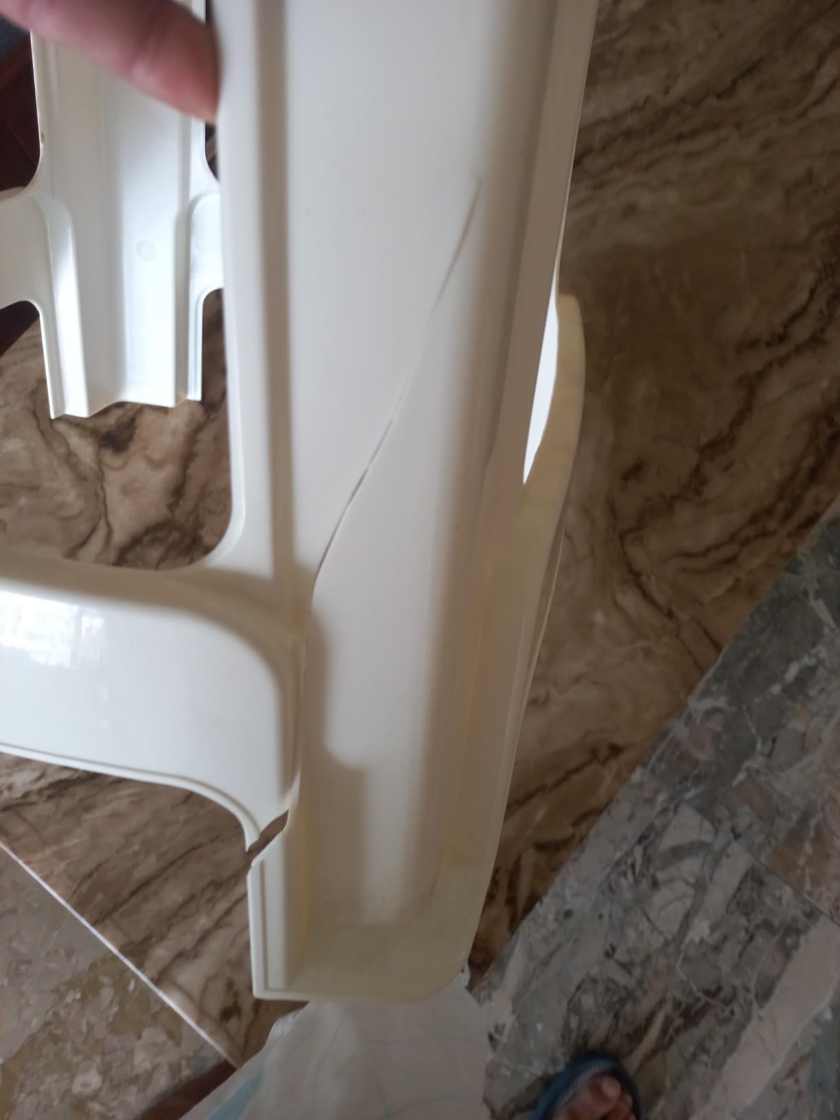 Nilkamals 18 Inch / 48 cm High Flexi Series Dual Color Lemon Yellow ...