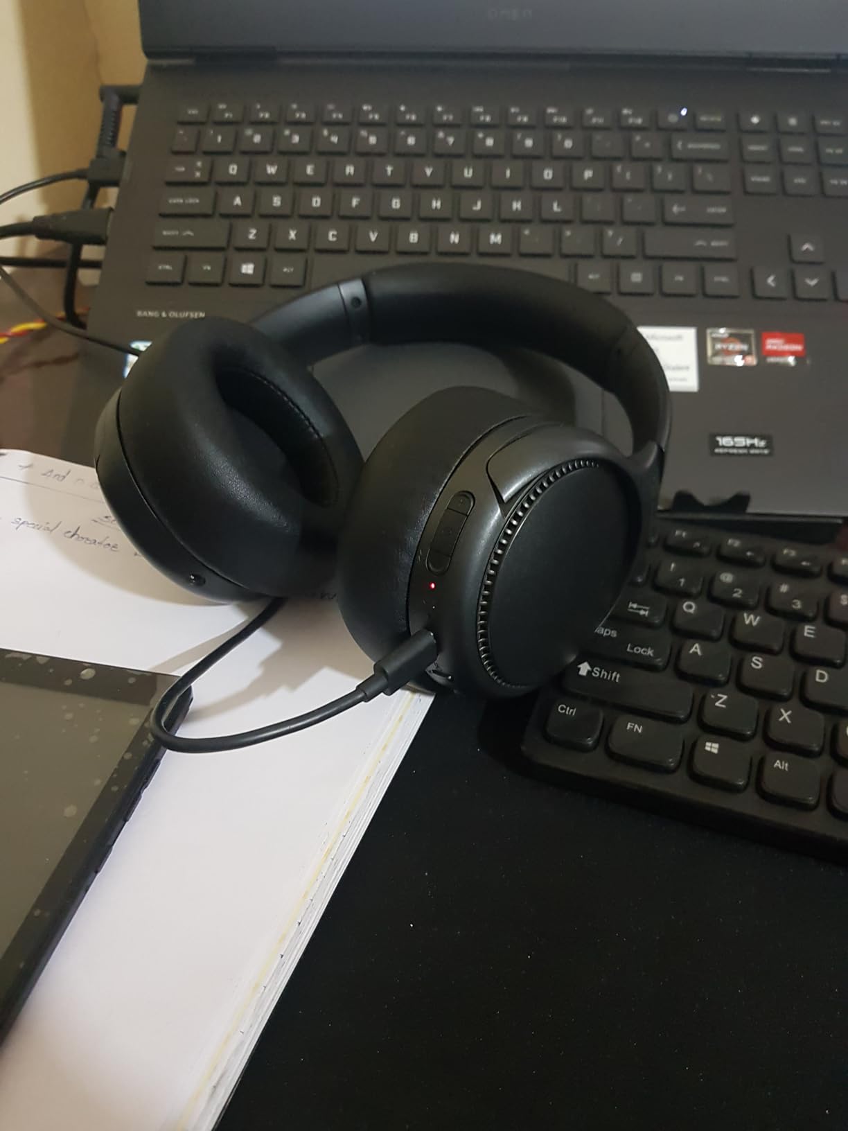 Panasonic RB-M700B Deep Bass Wireless Bluetooth Immersive On Ear ...