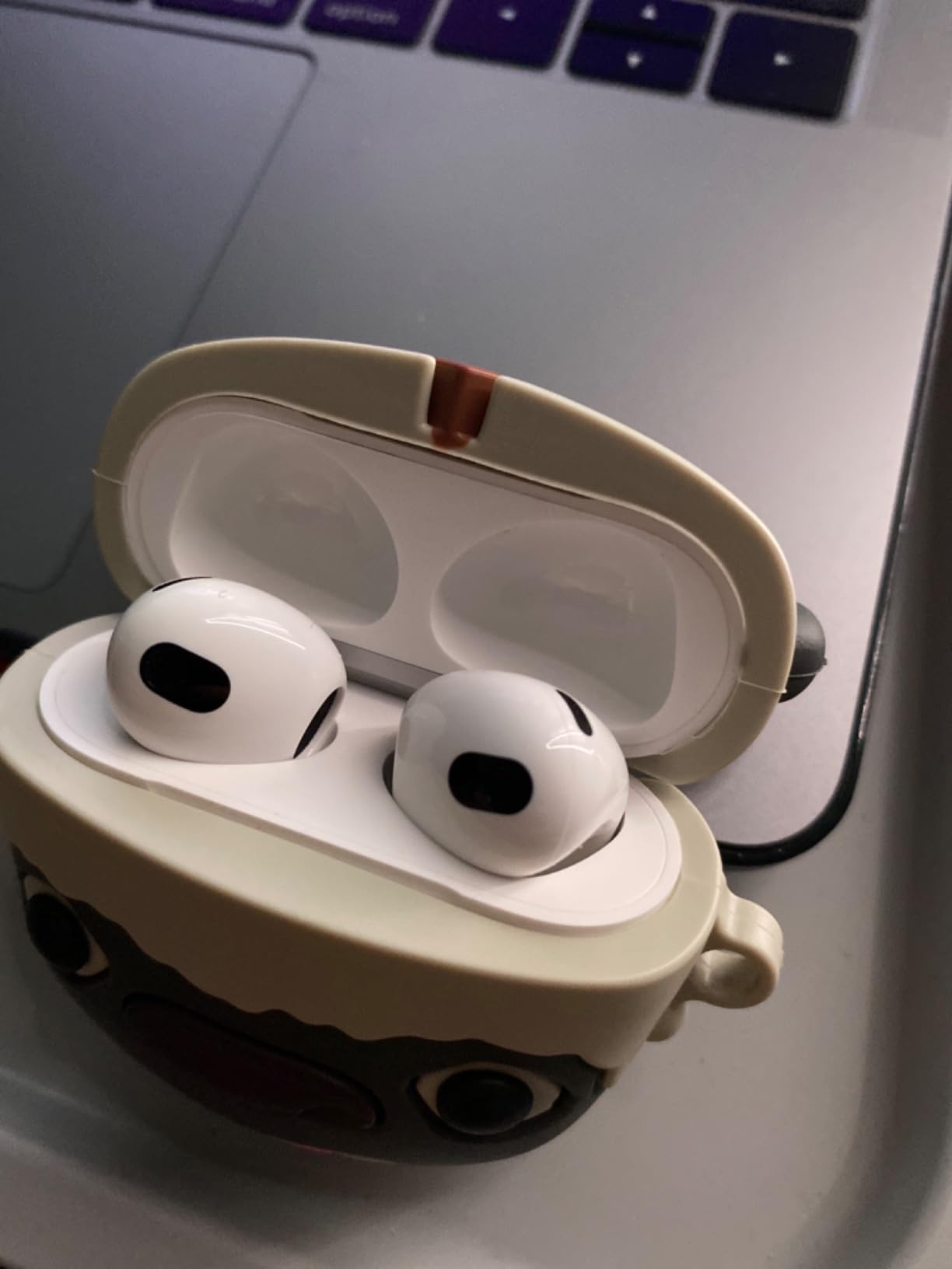 Apple AirPods (3rd Generation) : Amazon.com.au