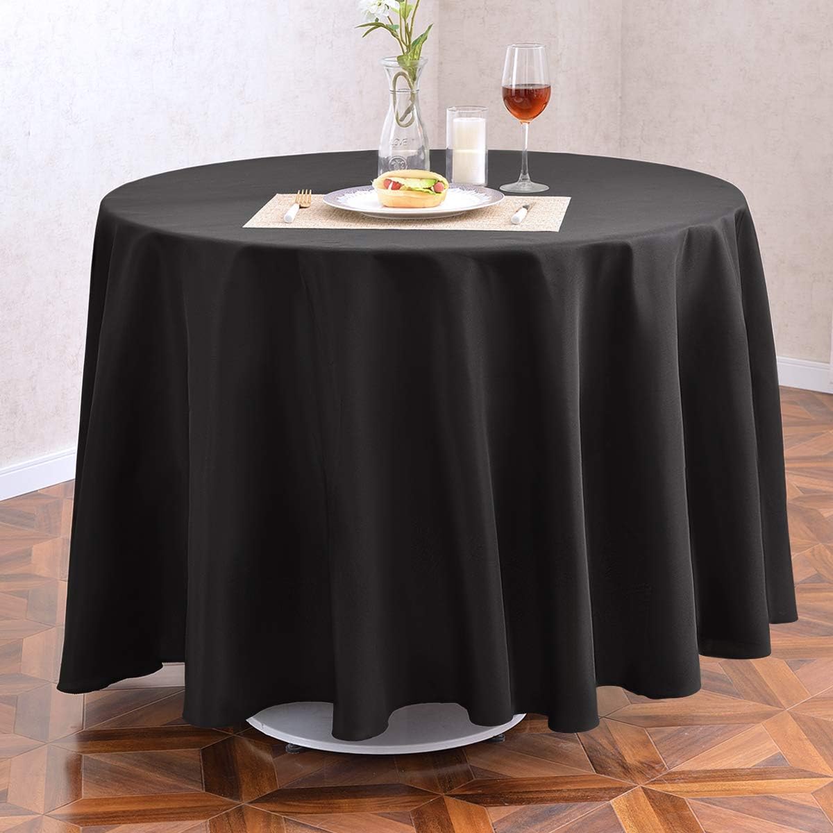 Amazon.com: FURNLIK EVENTSDECO Round Tablecloth, Black Table Cloth 70 ...