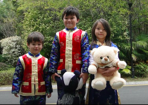 Amazon.com: Lori Qian: books, biography, latest update