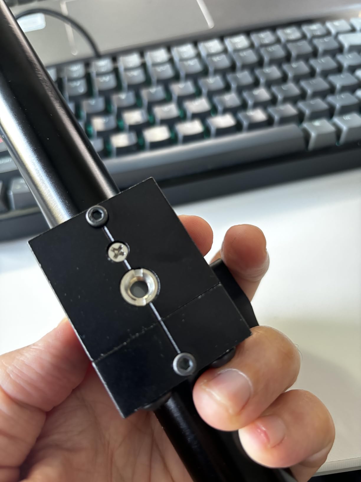 NEEWER Overhead Tripod Extension Arm with Arca Type Quick Release Base ...