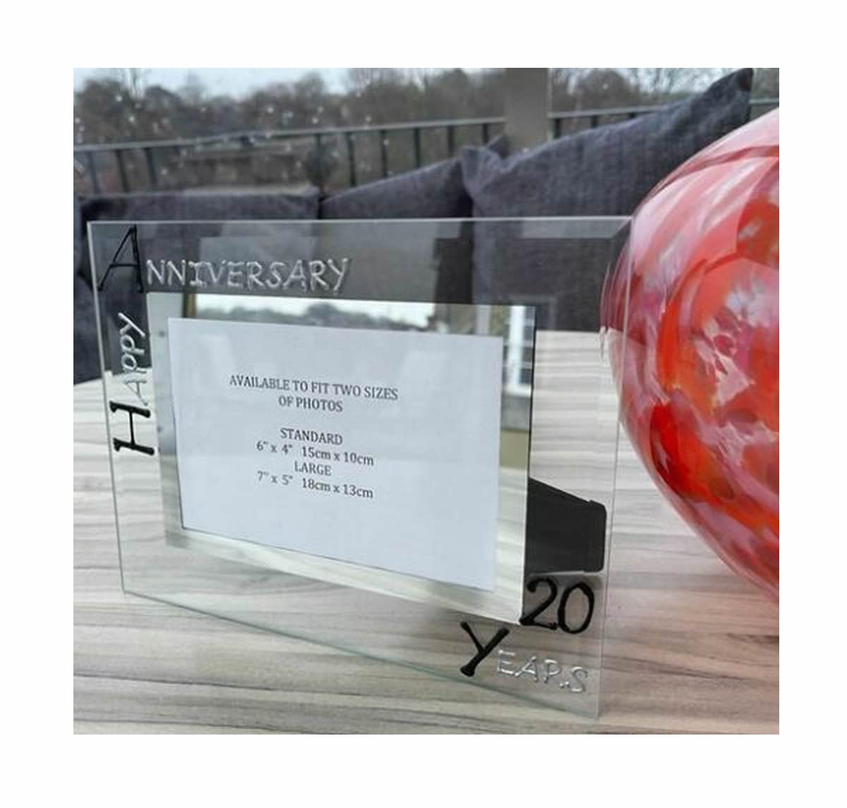 Amazon.com - Dreamair 20th Anniversary Photo Frame: Land (Blk/SIL)