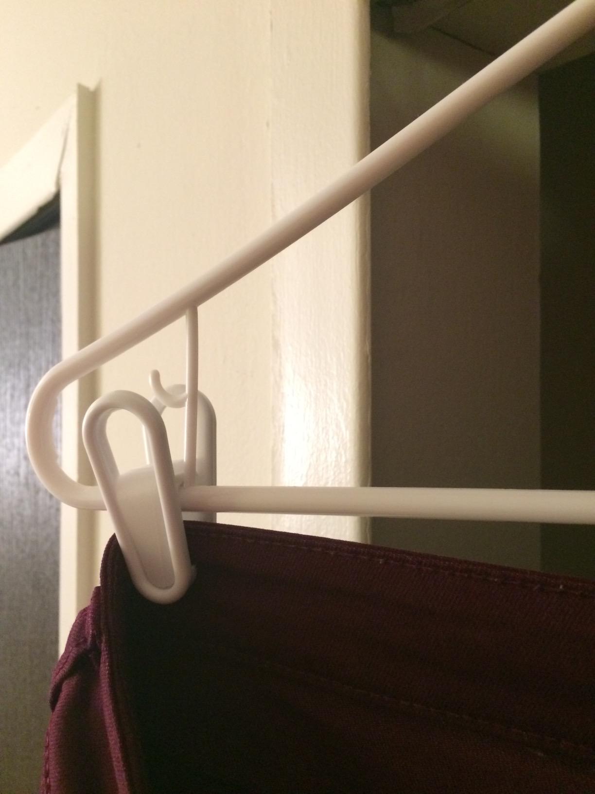 Amazon.com: The Basics Multi-Purpose Hanger Clips, 24 Count : Home ...