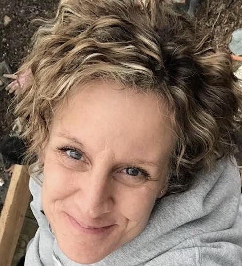 Amazon.com: Catherine Saunders: books, biography, latest update