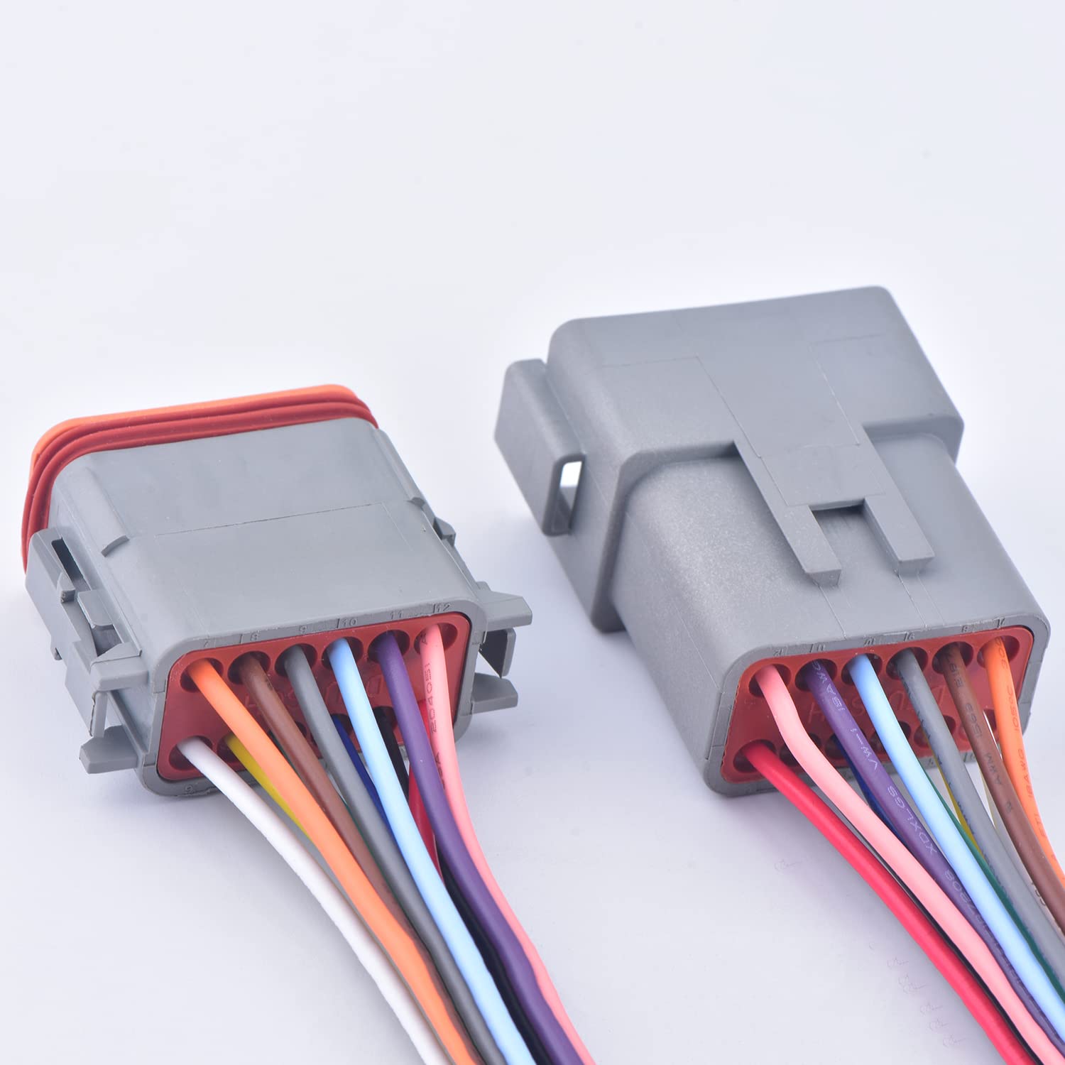Automotive 12 Volt Connectors