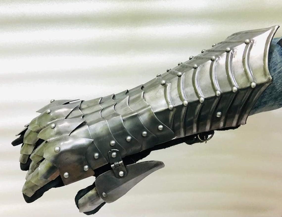 Amazon.com: MAI Medieval Knight Gauntlets Gothic Gauntlet Gloves 18G ...