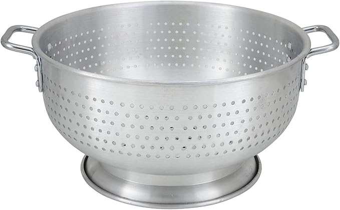 Amazon.com: Winco Aluminum Colander with Base, 16-Quart, Medium