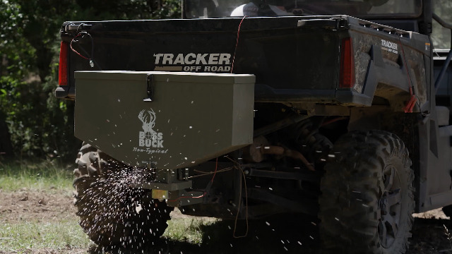 Watch BOSS BUCK 80 LB Capacity Spreader Flow Rate ATV Feeder on Amazon Live
