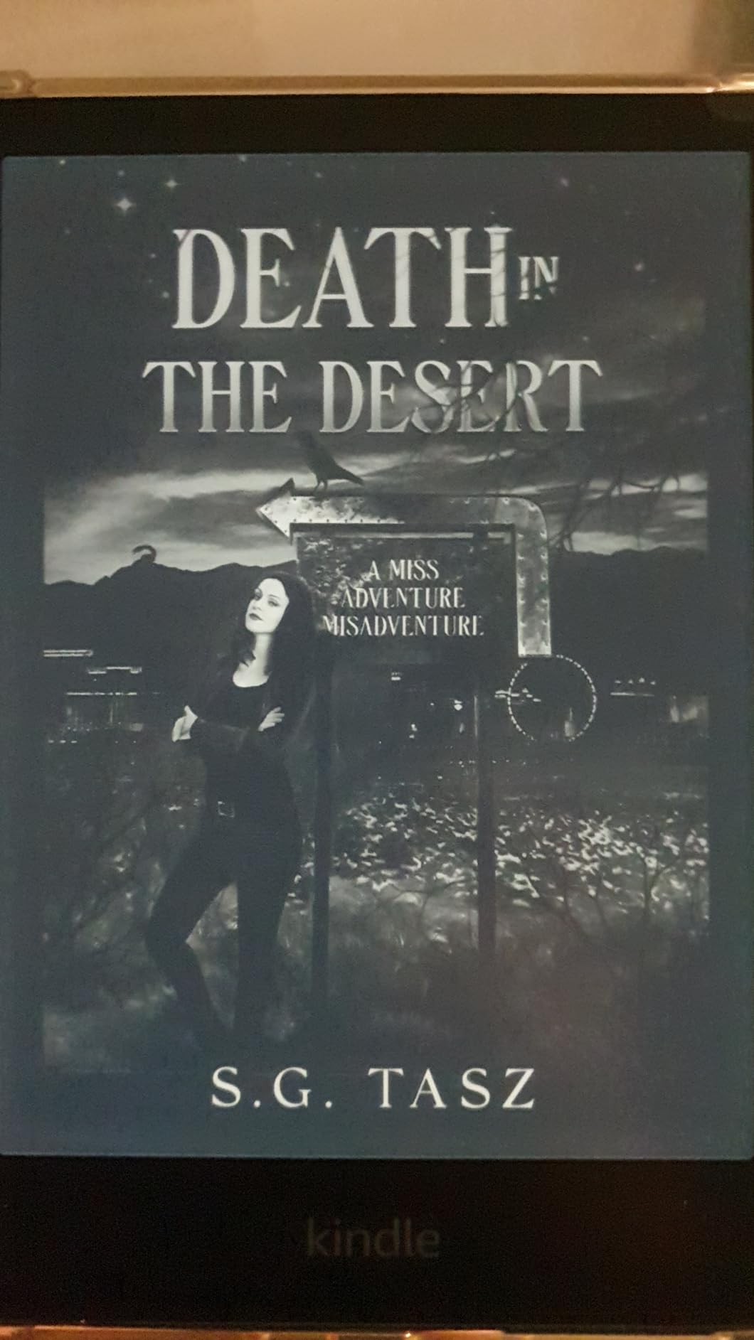 Death in the Desert: A Miss Adventure Misadventure (Death By Miss ...