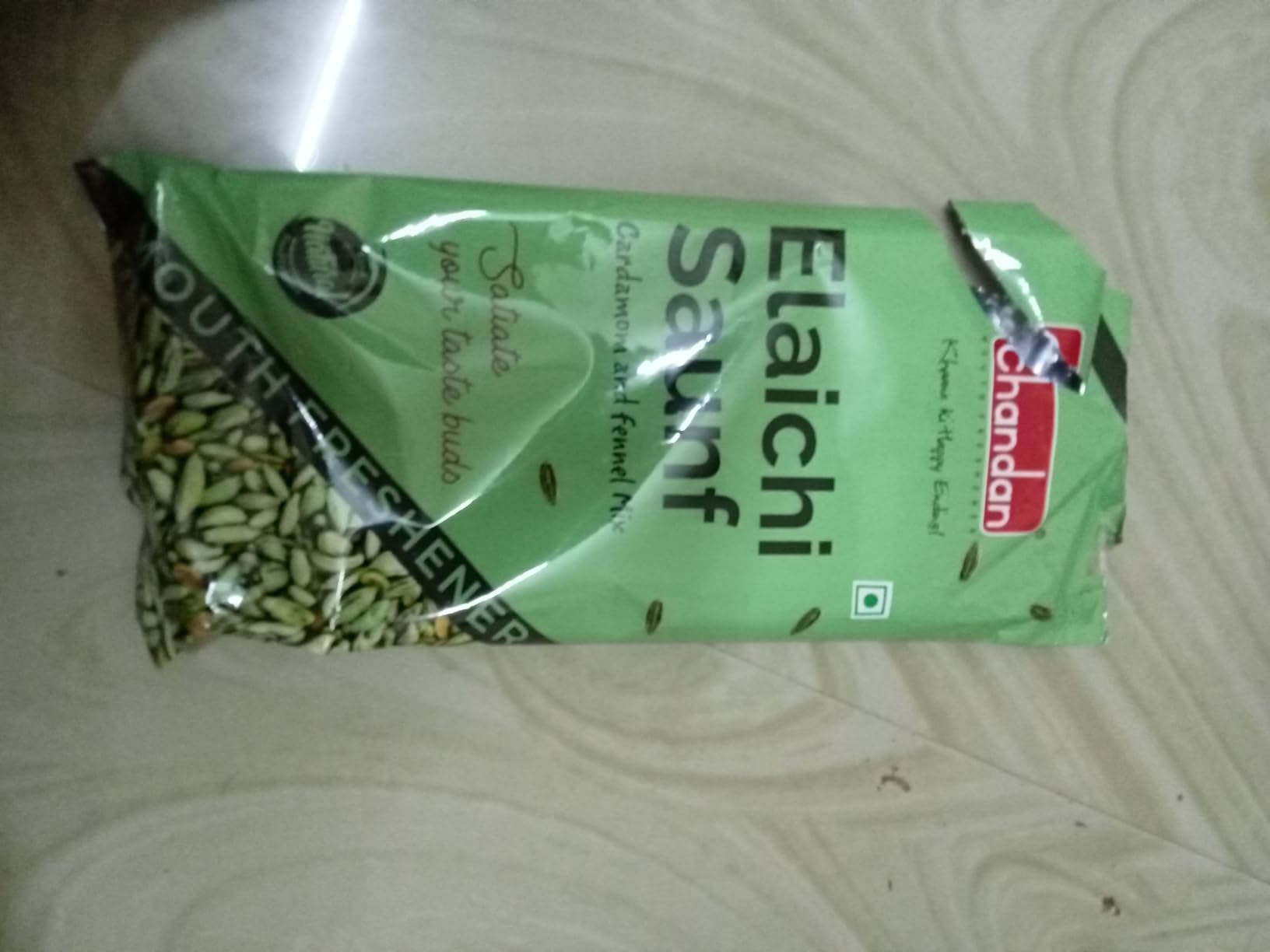 Chandan Mouth Freshener Elaichi Saunf 50 Sachets | Rich in Anti ...