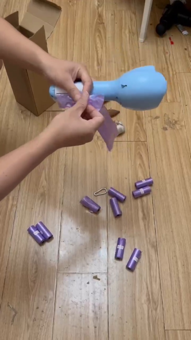 Watch pooper scooper Instructions on Amazon Live