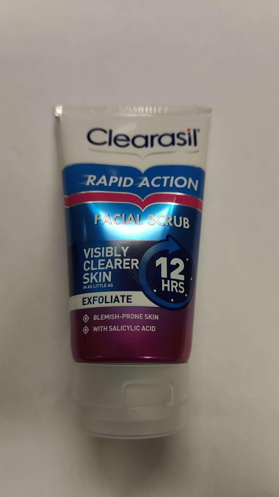 Amazon.com: Clearasil Ultra 5In1 Exfoliating Scrub 150Ml : Beauty ...