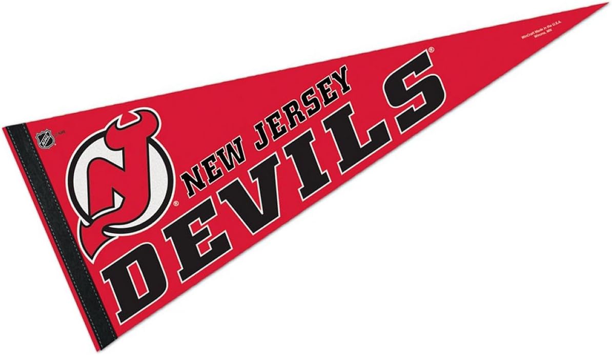 Amazon.com: WinCraft New Jersey Devils Pennant and 12" X 30" Banner