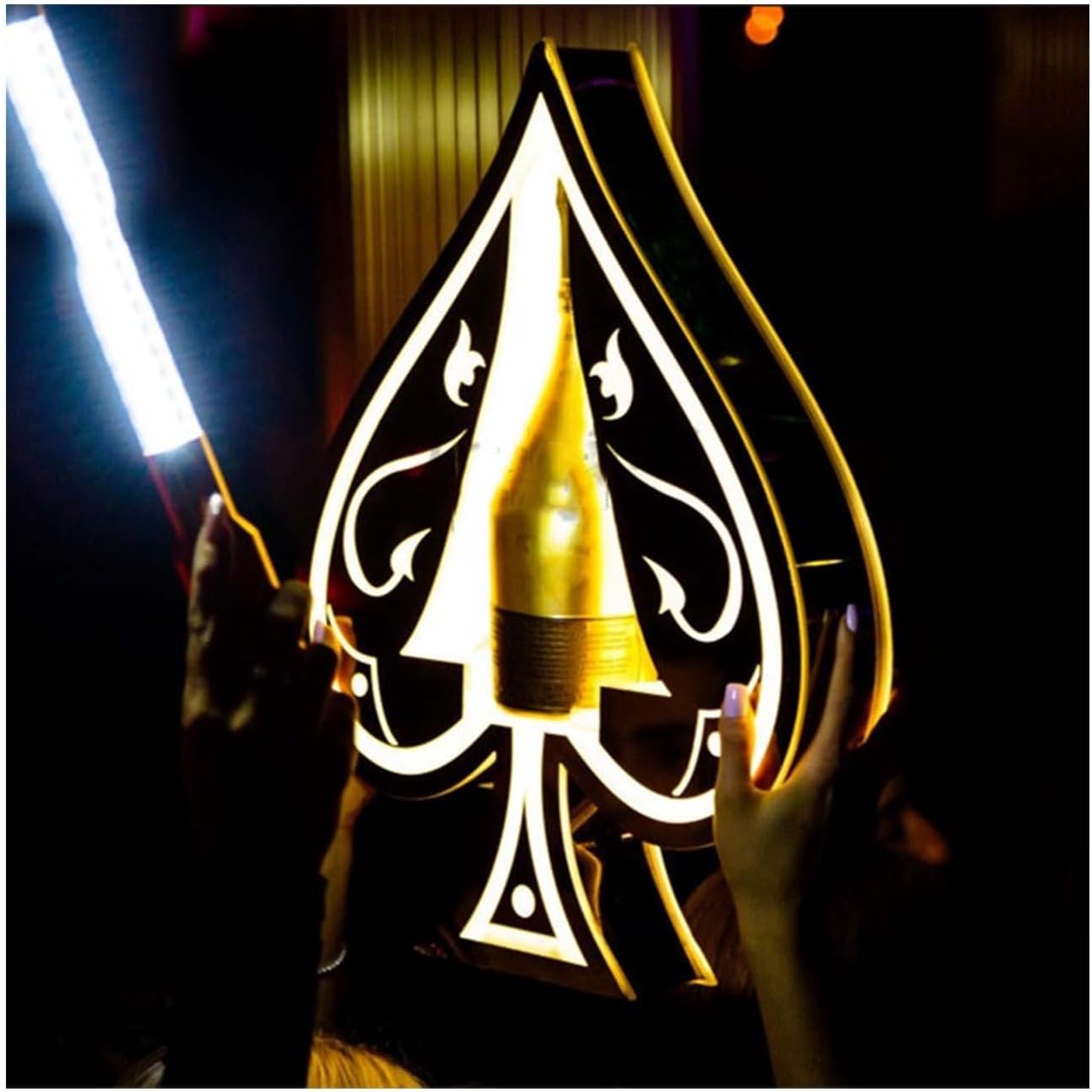 Amazon.com: OMNIOF Ace of Spades Champagne Bottle Presenter 21in LED ...